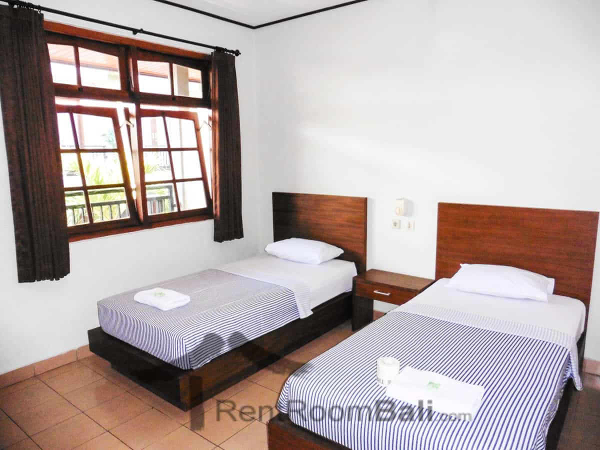 Ronta Bungalow Studios - Kuta - RentRoomBali.com