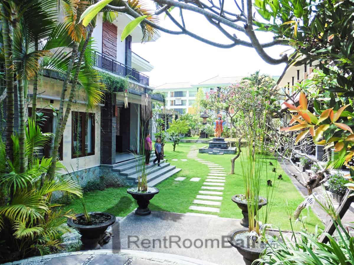 Balitis Studios - Kuta - RentRoomBali.com